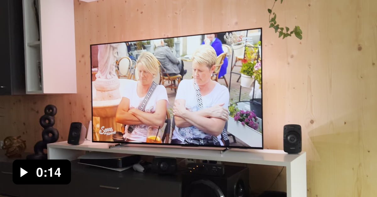 Austrian TV Channel - 9GAG