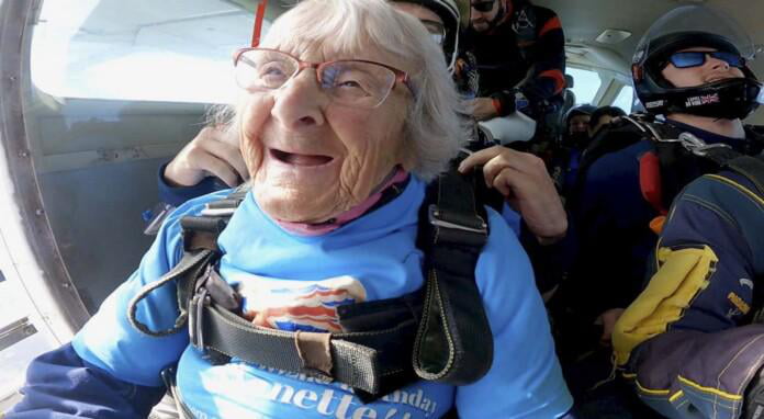 102 Year Old Woman Becomes Britains Oldest Skydiver To Inspire People