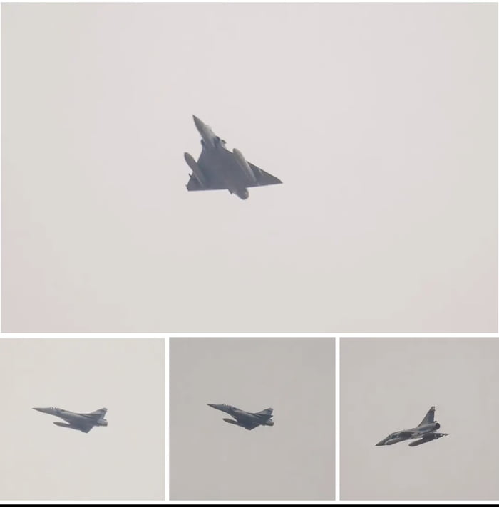 Some strange flying triangles over Poland traversing to the east border ...