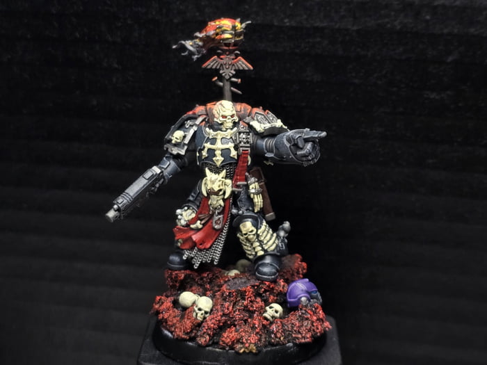 Heavily kitbashed BT Chaplain (More pics in comments) - 9GAG