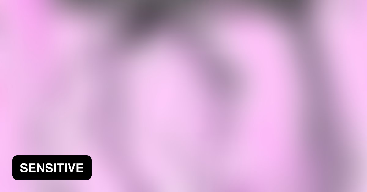 Fishnets are awesome (both for wearing and seeing others wear it) :3 - 9GAG