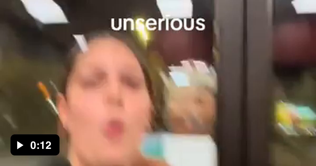 A very unserious freak out - 9GAG