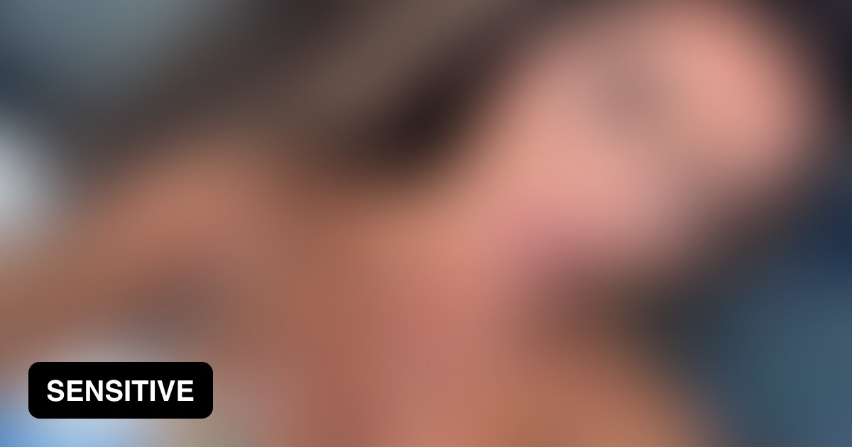 Bikini selfie - 9GAG