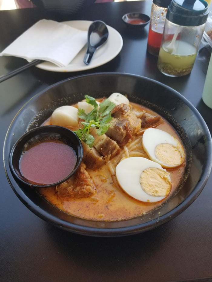 Roast Pork Laksa - 9GAG