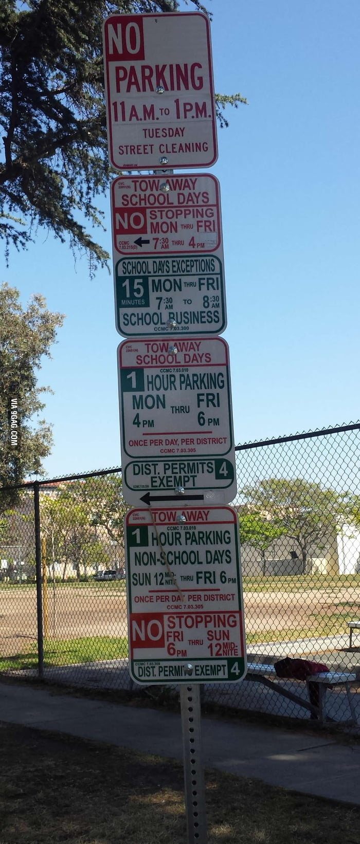 I think I'll just park somewhere else. - 9GAG