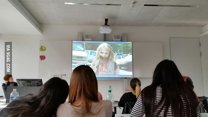 Watching TWD in school to learn English. I'm from Germany. - 9GAG