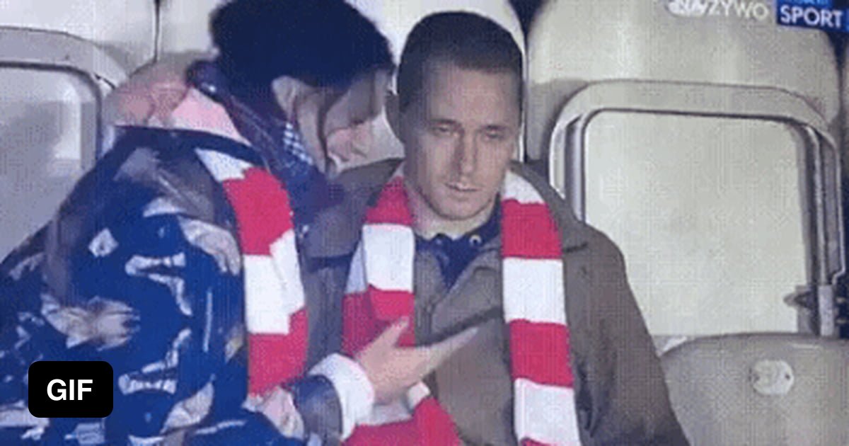When you are a 9ggager for years and your friend shows you a meme - 9GAG