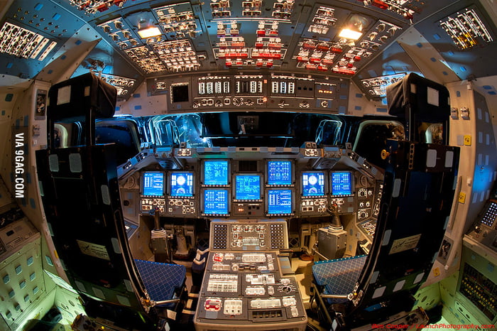 The flight deck of Space Shuttle Endeavour - 9GAG