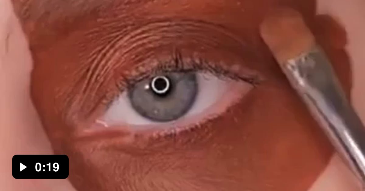 Steve Harvey makeup… - 9GAG