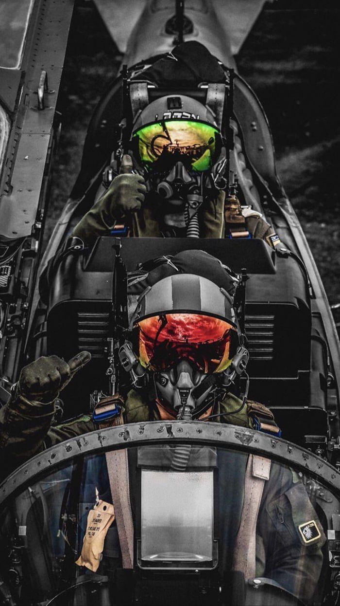 Phantom pilots - 9GAG