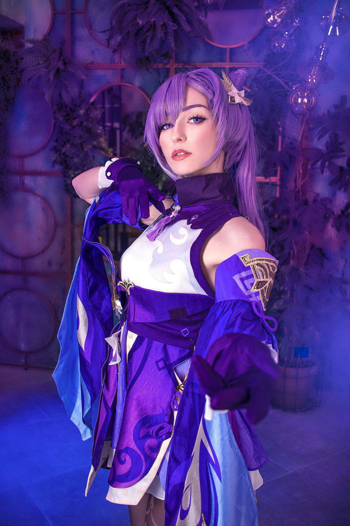 Keqing cosplay by Axilirator - 9GAG