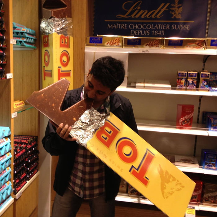 This Giant Toblerone Bar - 9GAG