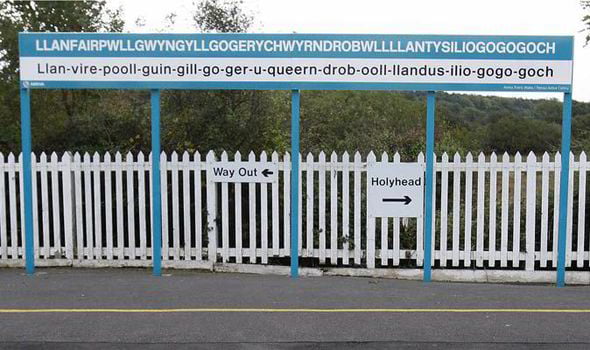 The Longest Name of a Town (Imagine if Ovuvuevuevue Enyetuenwuevue ...