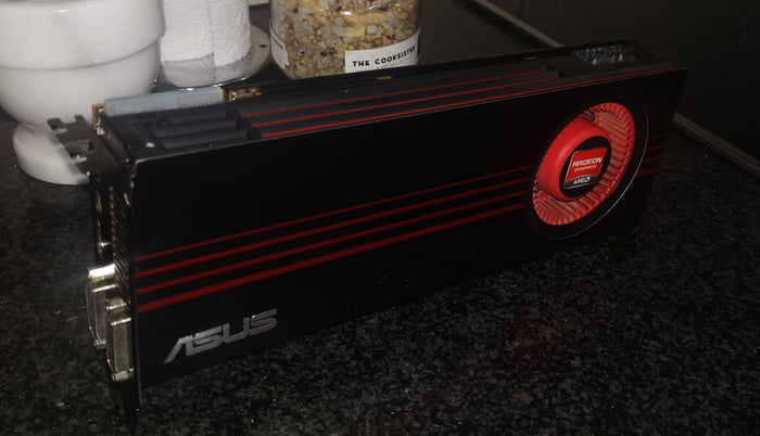 Just picked up this Old beauty for $10. AMD R6970. - 9GAG