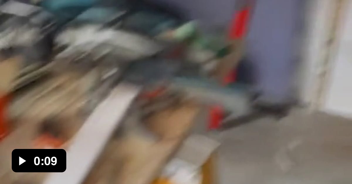 Construction workers - 9GAG