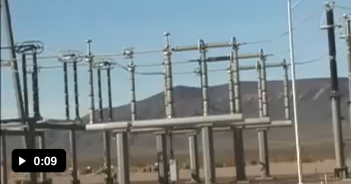 High-voltage disconnect-switch arcing - 9GAG