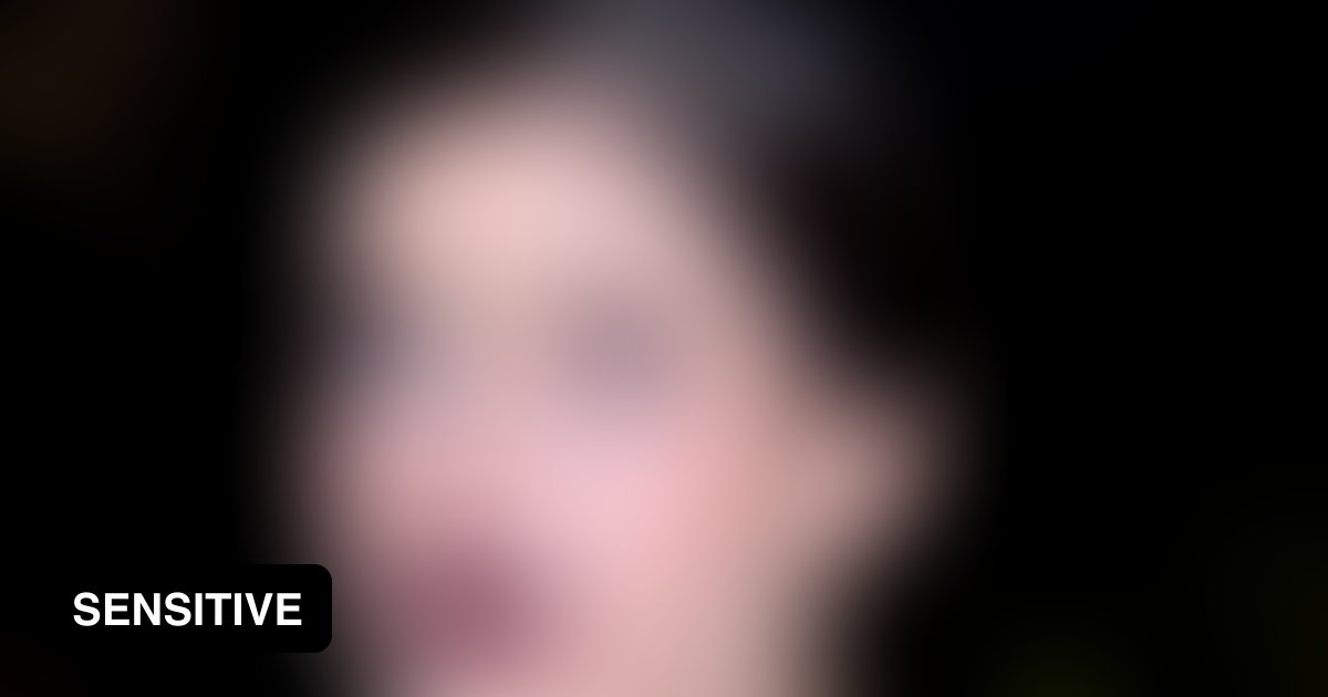 Alexandra Daddario (IG) - 9GAG