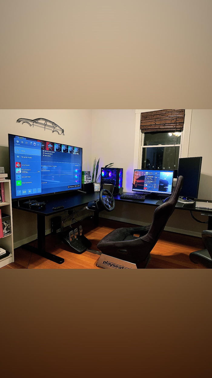 Just build an adjustable desk. New set up! - 9GAG