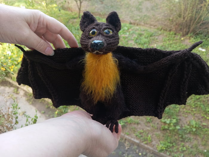 Knitted this cute bat - 9GAG