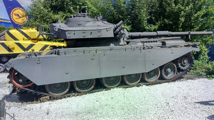 Not a tank pic everyday #1 Earl Grey Tonk - 9GAG