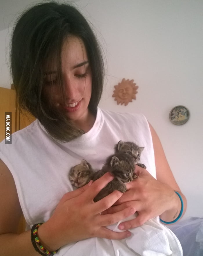 Handful of Fluff - 9GAG