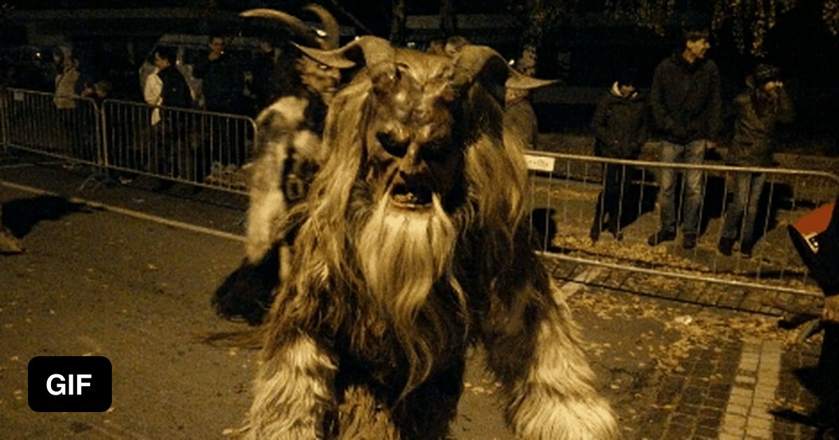 Krampus Lana 2015 - 9GAG