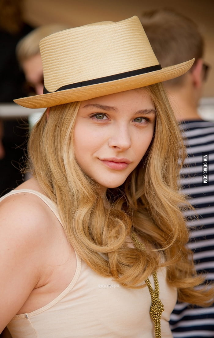 Chloe Grace Moretz 9gag