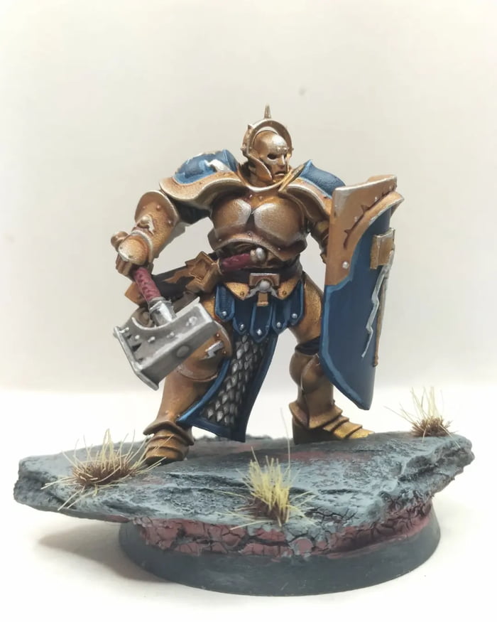 The tactical rock got bigger!! - 9GAG