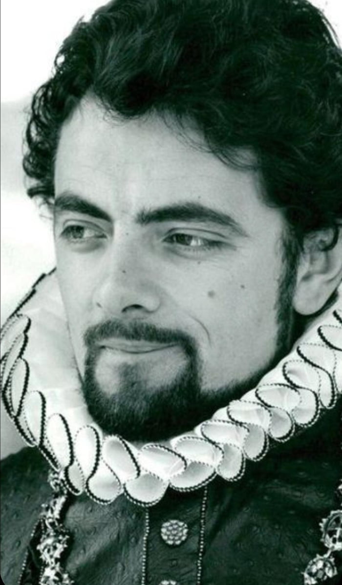 1984 Rowan Atkinson ('Blackadder') - 9GAG