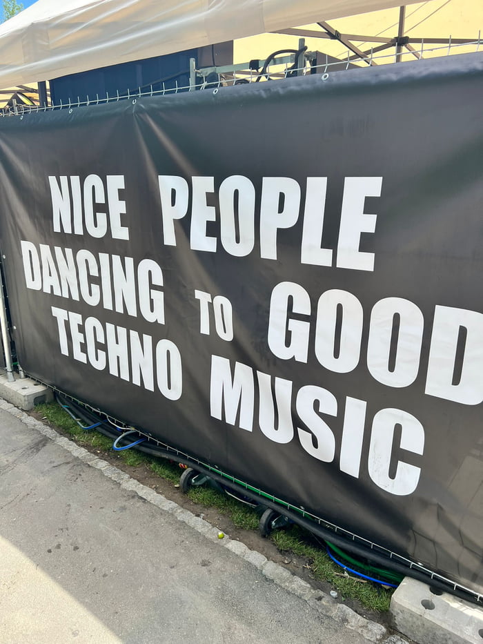 Nice dancing techno - 9GAG