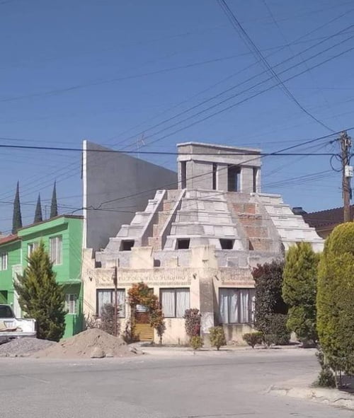 La casa de la morra que vive por Teotihuacán! - 9GAG