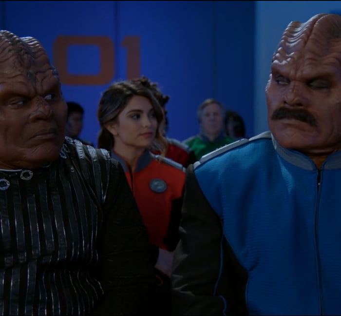 I´m not saying i like this show. just sayin this are two aliens from an ...