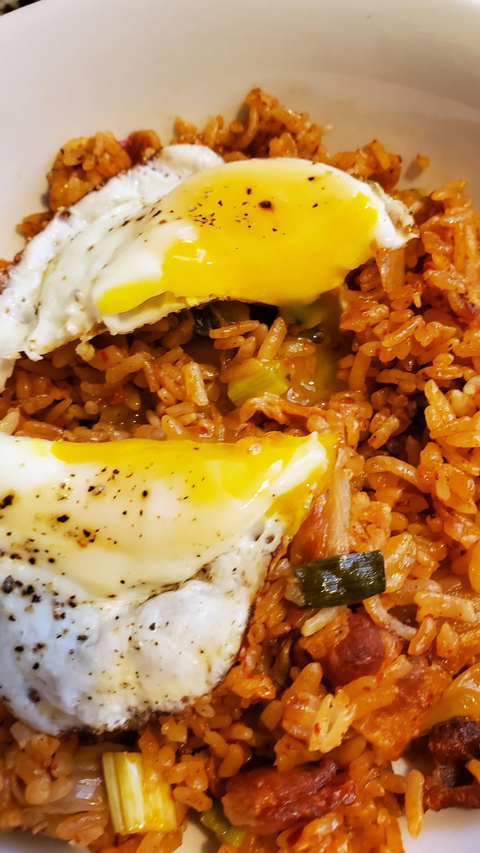 Breakfast this morning is reheated kimchi fried rice with runny egg. - 9GAG