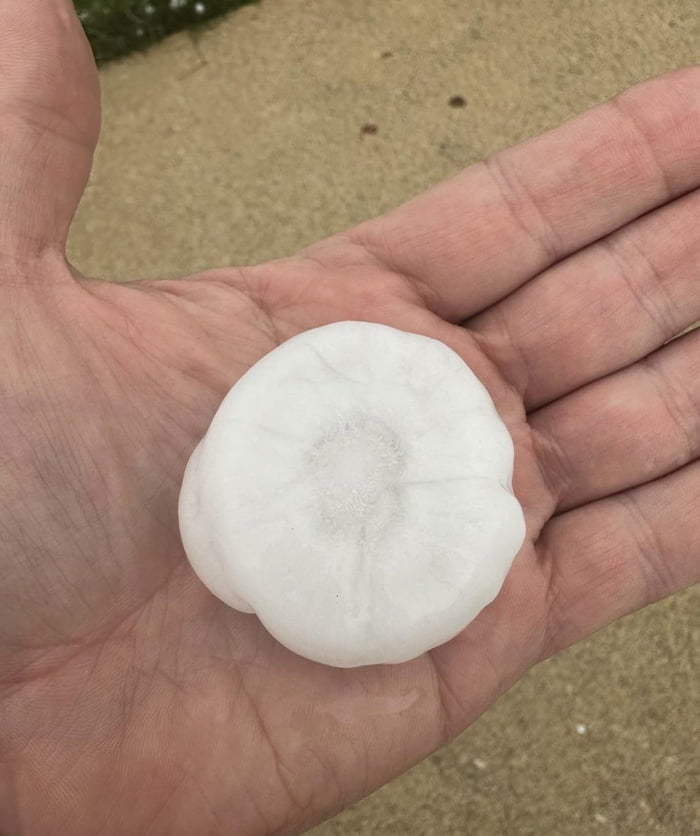 Of a piece of hail - 9GAG