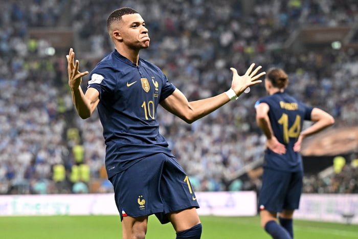 Mbappé goes to horny jail - 9GAG