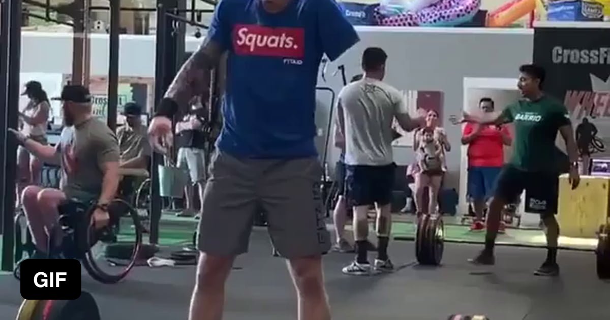 One-armed overhead press - 9GAG