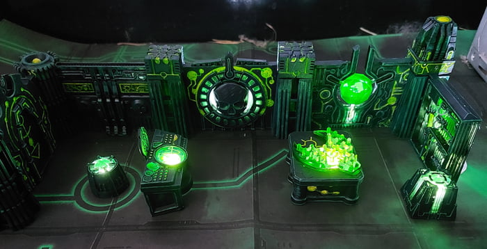 We made a necron boarding action kit with led lighting for W40k. - 9GAG
