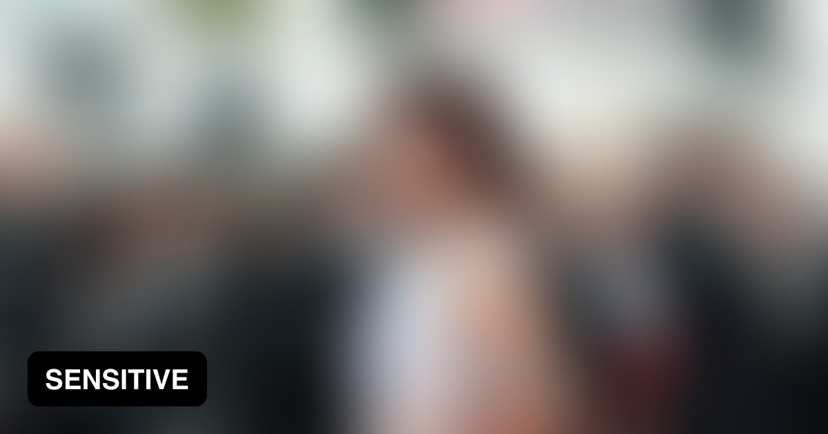 Barbara Palvin - 9GAG