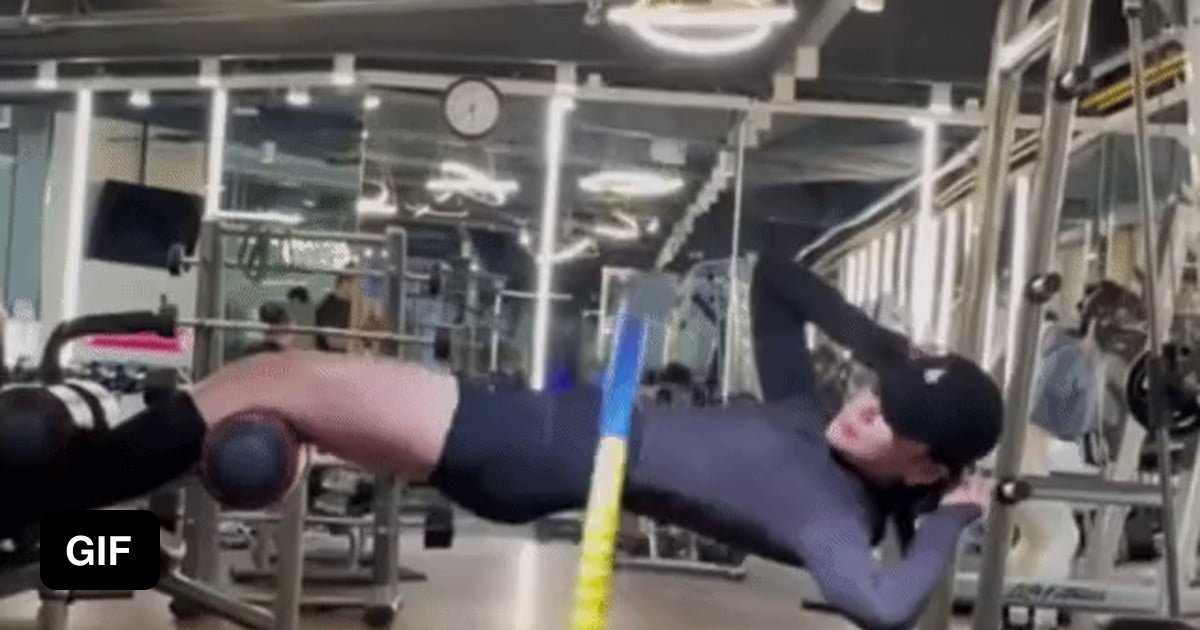 Core exercise - 9GAG