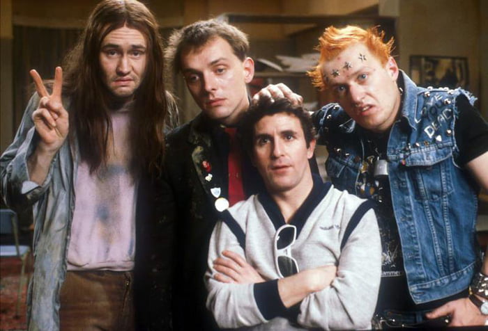 Early 80s 'The Young Ones' cast - 9GAG