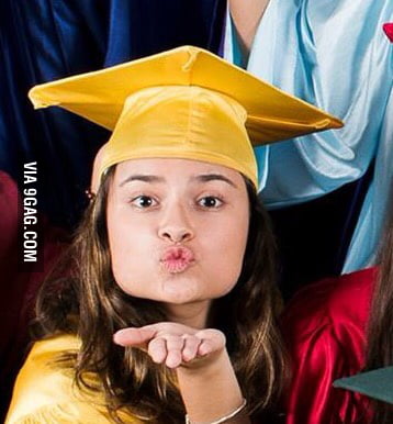 She has the squarest head I have ever seen - 9GAG