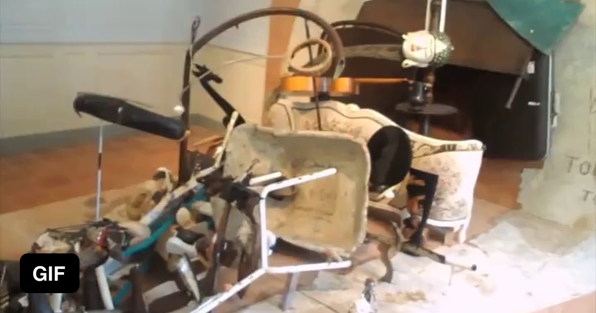 Perspective is everything. - 9GAG