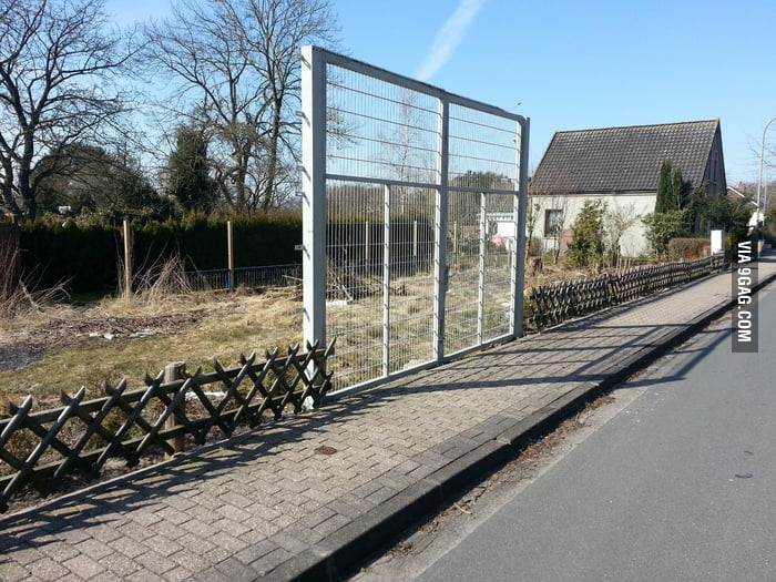 Windows Firewall - 9GAG