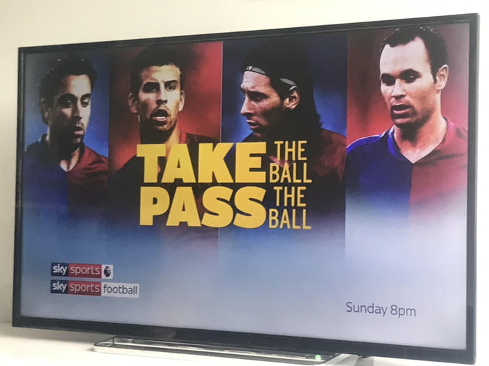 Take pass the ball the ball - 9GAG