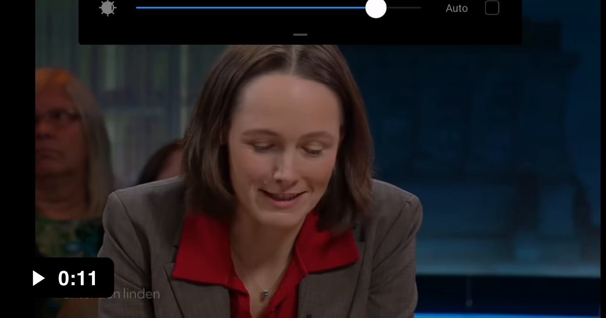 Young Arnie spotted in a random German politics show. His look tells us ...