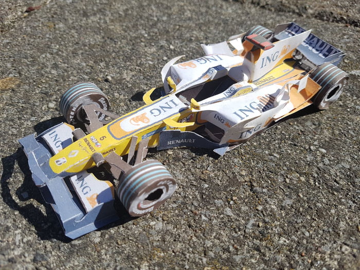 2008 Renault R28... In Paper! (Car #13) - 9GAG