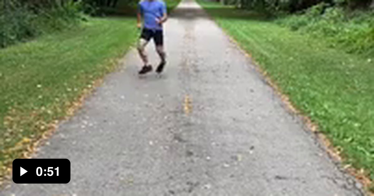 Daniel Labelle on how animals would run if they were human - 9GAG