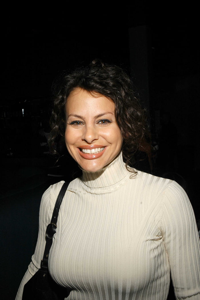 Natalie Raitano - 9GAG