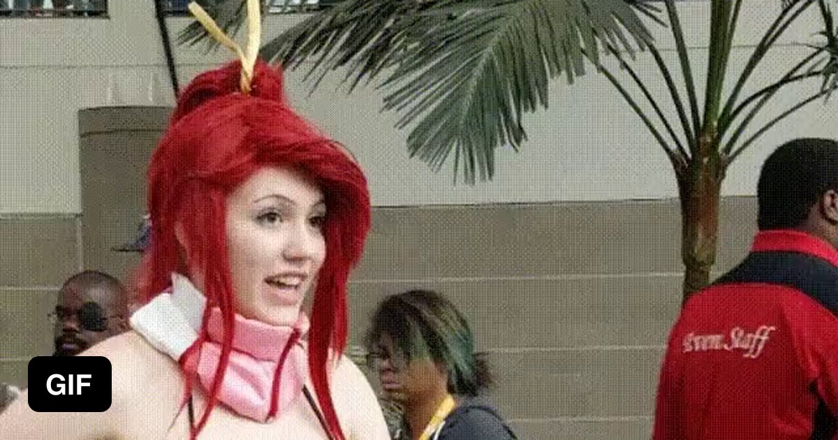 Yoko Littner Cosplay Gif - 9GAG
