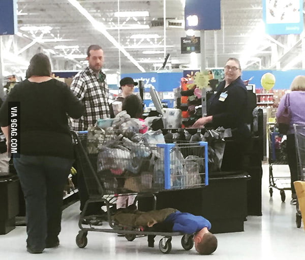 Good morning Walmart... - 9GAG